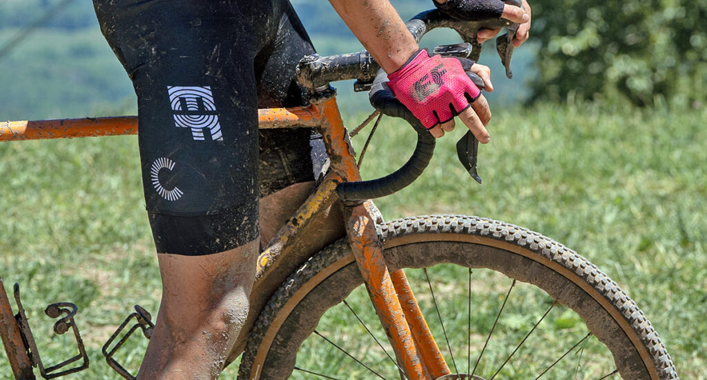 Winning UCI Gravel on a Steel Frame – Rene Herse Cycles