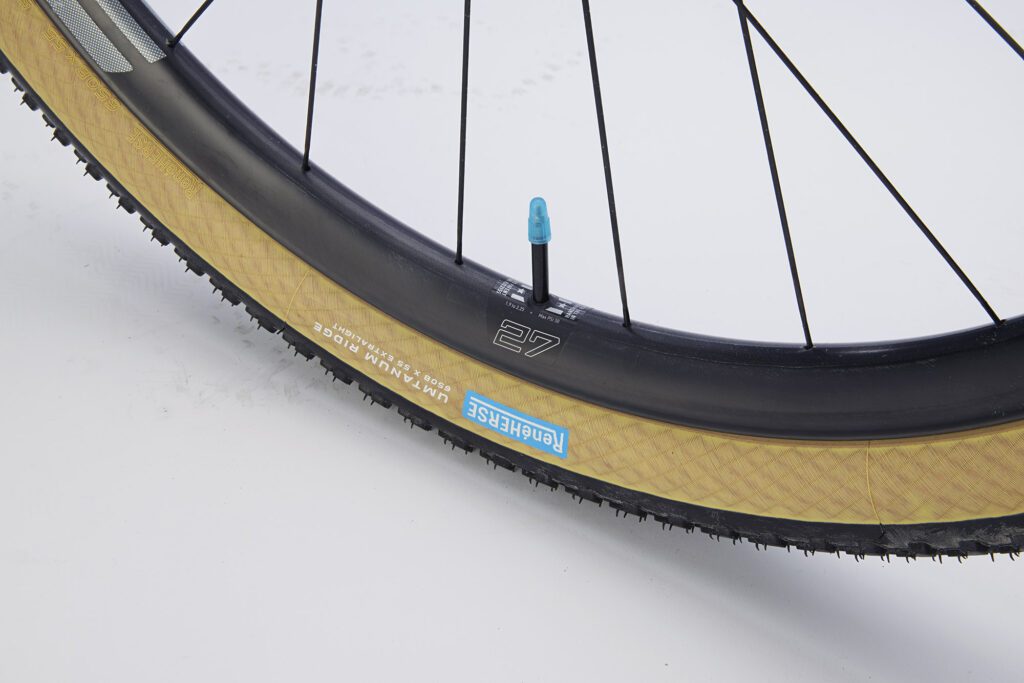 When the Holidays Come Early: Natsuko’s New Bike – Rene Herse Cycles